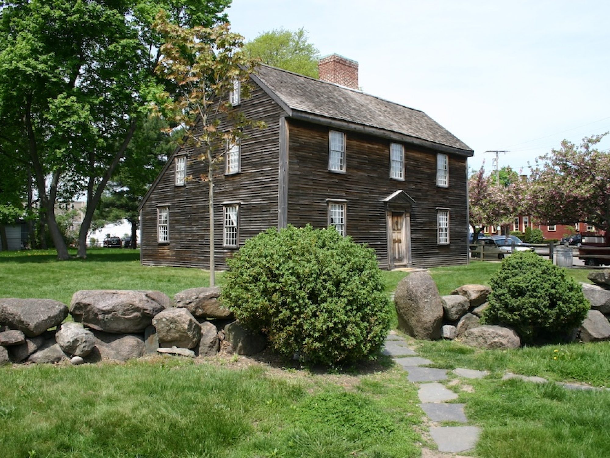 Kingston Line on the Commuter Rail