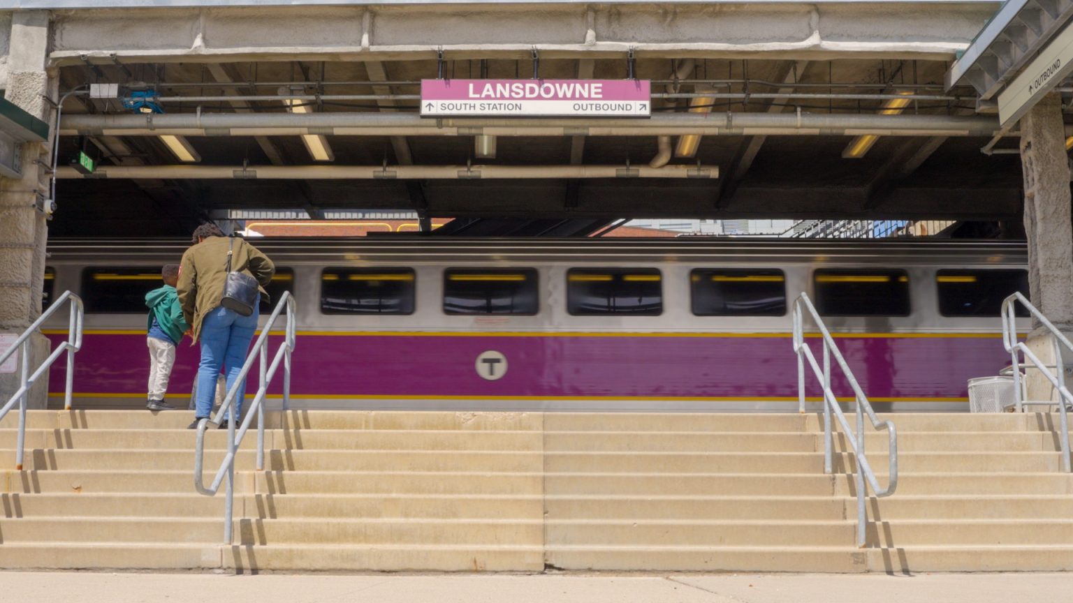 How to Get to Fenway for Concerts with the Commuter Rail